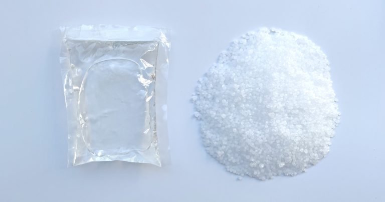 How does an instant cold pack work? - Dawn Breeze